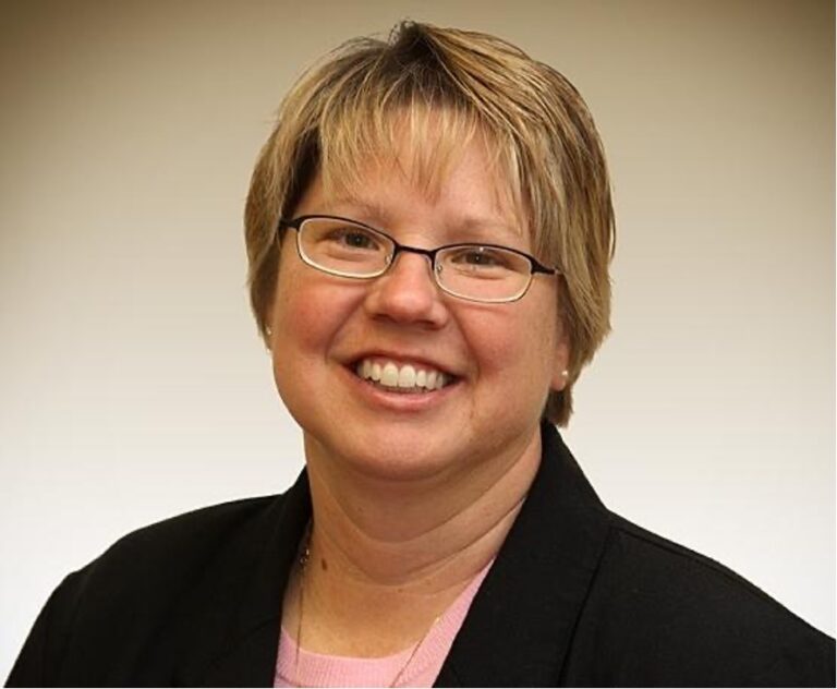 Karen Swanson - Leighton Ford Ministries